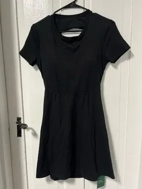HALARA | Dresses | Nwt Halara Black Cut Out Flare Mini Dance Skater ...